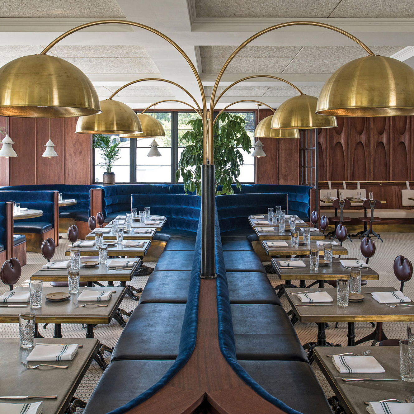 The Artistic Brilliance of the Roger Capron Lamp - Lumenrooflight