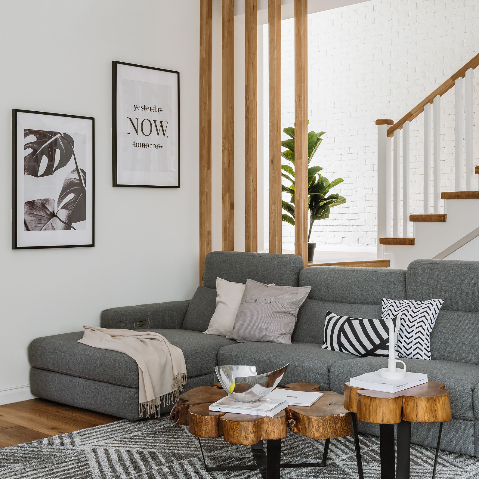 Pina Pro Rechargeable LED Table Lamp: A Perfect Solution for Your ...