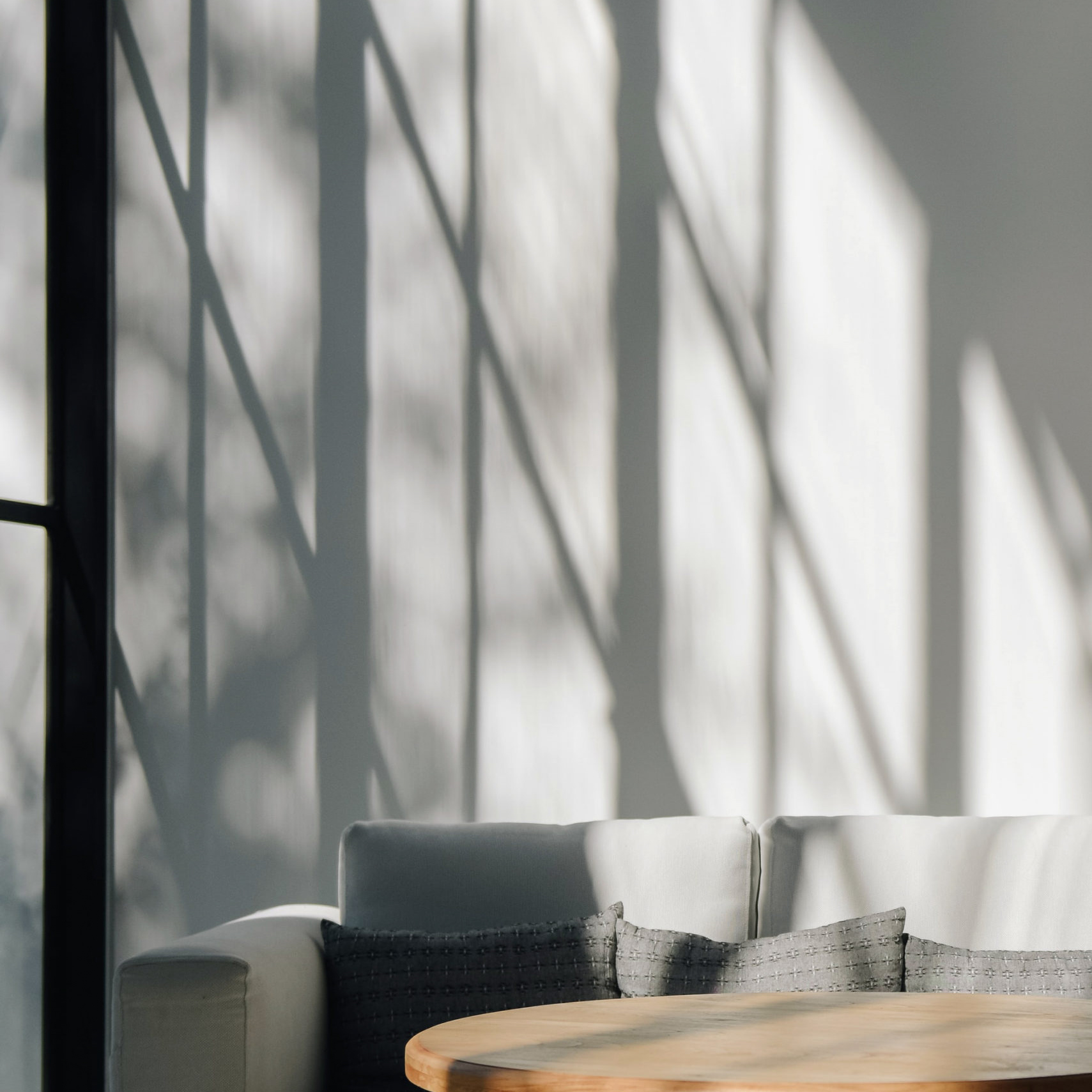 Unleashing the Ultramodern Brilliance of the Electro Lamp - Lumenrooflight